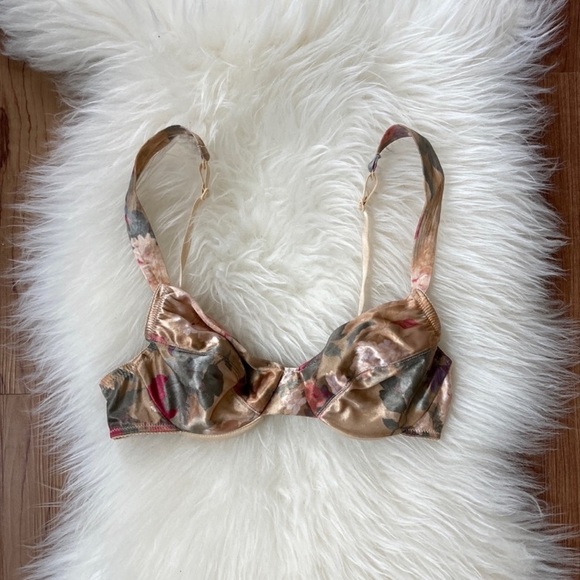 Victoria's Secret | Intimates & Sleepwear | Vintage Victorias Secret ...